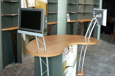 Trade Show Counters & Podiums | The Exhibit Company